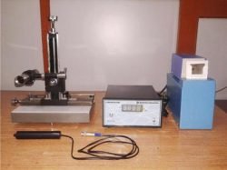 LASER Diffraction Experiment [Using Crossed Grating] | Microtek Industries